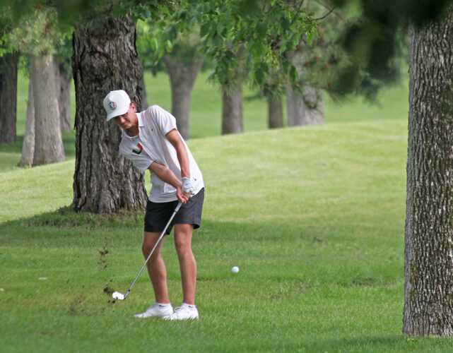SEU boys in fifth after Day 1 | News, Sports, Jobs - The Journal